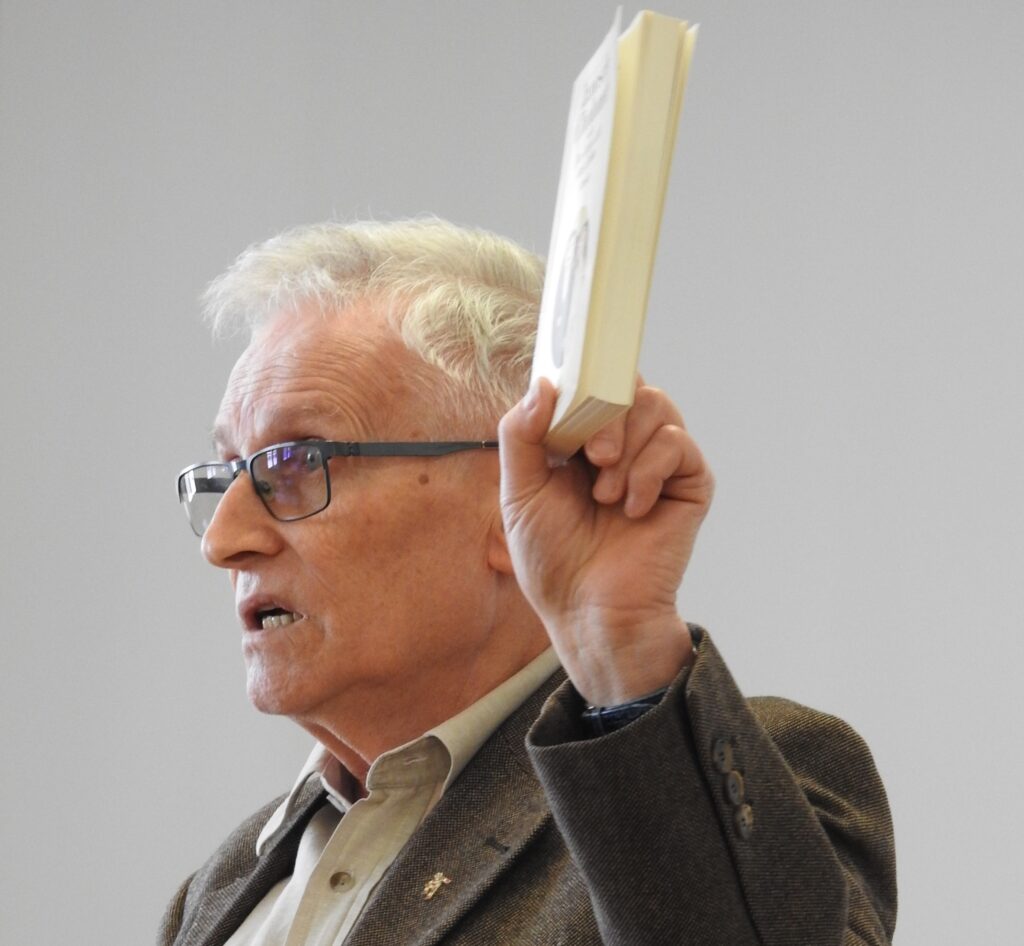 Wykaz wykładów Beyond Language w roku akademickim 2024/2025 - Kolegium ...